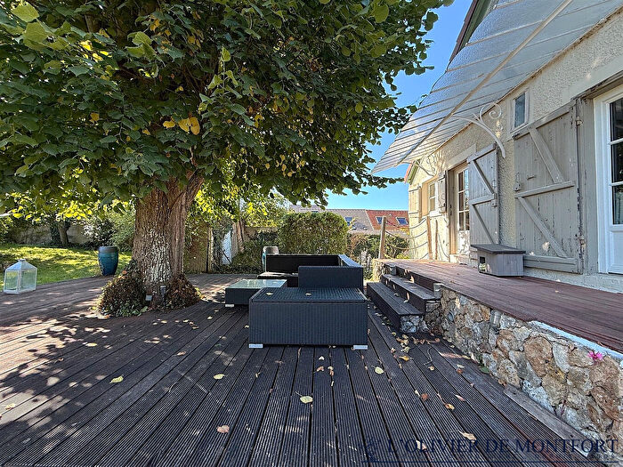 Maison à vendre - Montfort-lAmaury - 7 pièces - 4 chambres