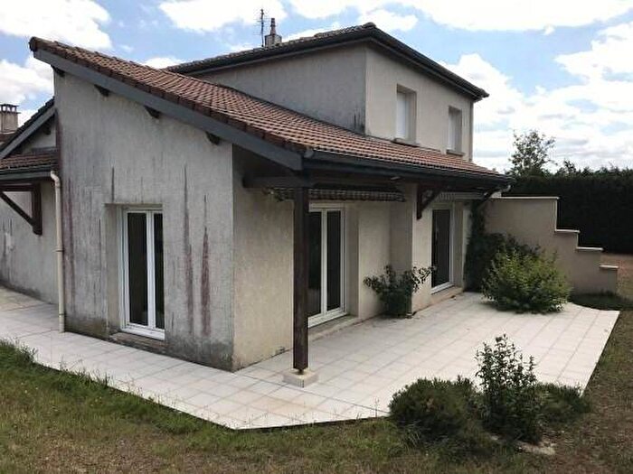 Maison à louer - Saint-Just-Malmont - 5 pièces - 4 chambres