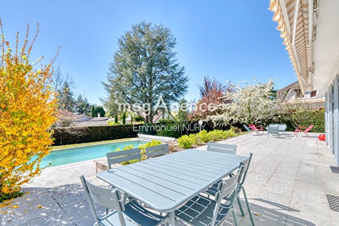 Charbonnières-les-Bains : Maison 7 pièces à vendre