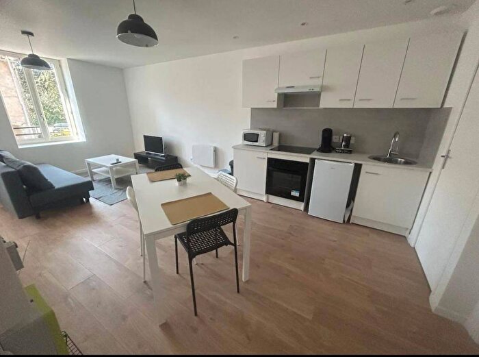 Appartement à louer - Les Bausses, Mazamet - 2 pièces - 1 chambre