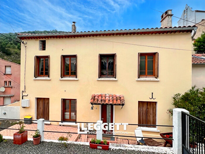 Maison à vendre - Axat - 10 pièces - 4 chambres