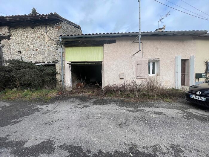 Maison 4 pièces à Peyrilhac, à vendre