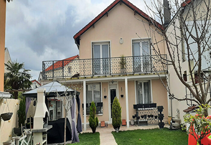 Maison à vendre - Sevran - 4 pièces - 3 chambres