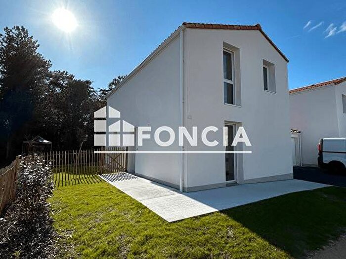 Maison à louer - Peripherie, Saint-Jean-de-Monts - 4 pièces - 3 chambres