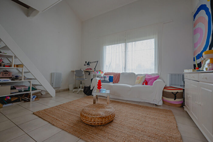 Appartement à vendre - Gradignan, Centre-ville - 2 pièces - 1 chambre