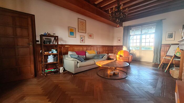 Maison 8 pièces à Lizeray, à louer