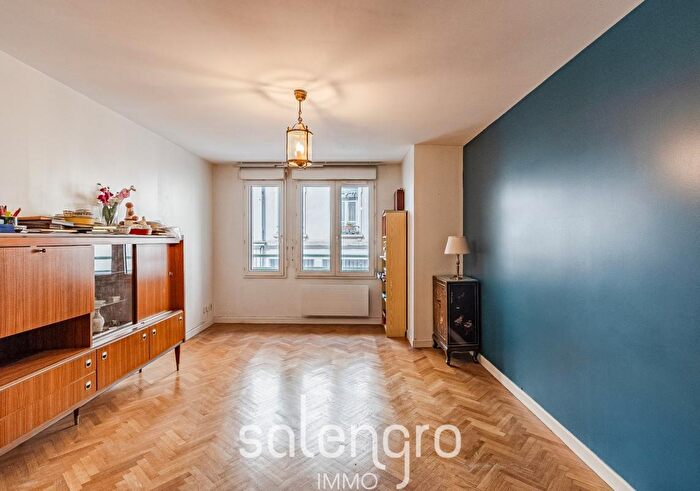 Appartement à vendre - Villeurbanne, République, Tolstoi - 2 pièces - 1 chambre