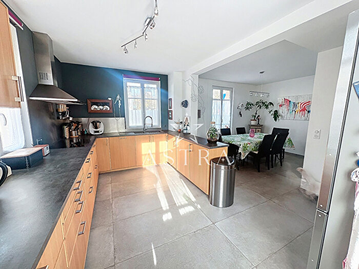 Maison à vendre - Antony, Centre-ville - 7 pièces - 5 chambres