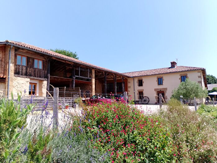 Maison à vendre - Boulogne-sur-Gesse - 13 pièces - 6 chambres