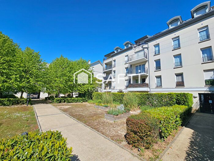 Appartement 3 pièces à vendre à Guyancourt, Le Pont du Routoir