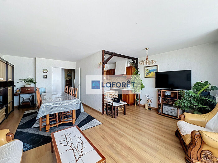 Appartement 4 pièces à vendre à Sartrouville, Les Quatre Chemins