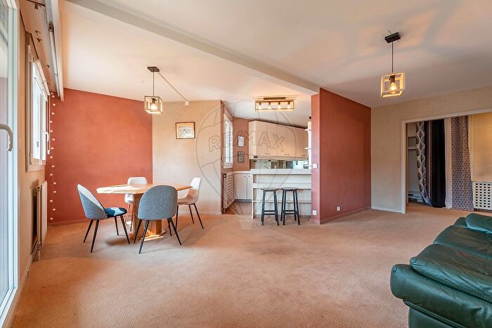 Appartement à vendre - Villefranche-sur-Saône, Centre-ville - 5 pièces - 4 chambres