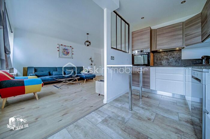 Metz, Devant les Ponts : Appartement 4 pièces à vendre