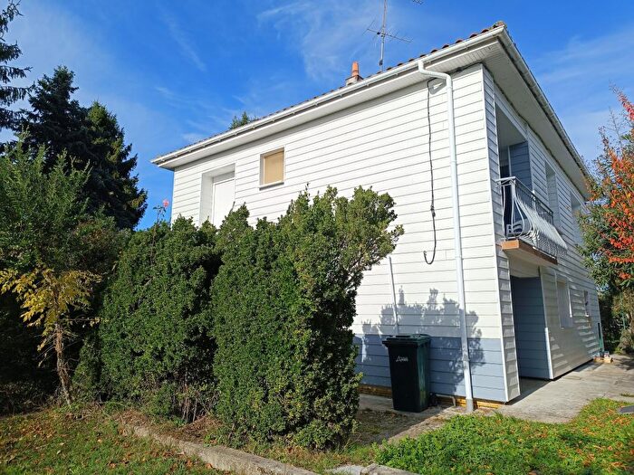 Maison à vendre - Le Passage - 5 pièces - 4 chambres