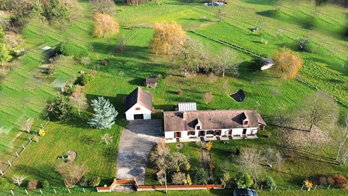 Maison à vendre - Nibelle - 9 pièces - 4 chambres