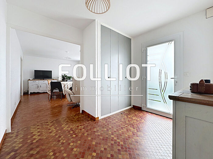 Maison à vendre - Yquelon - 4 pièces - 2 chambres