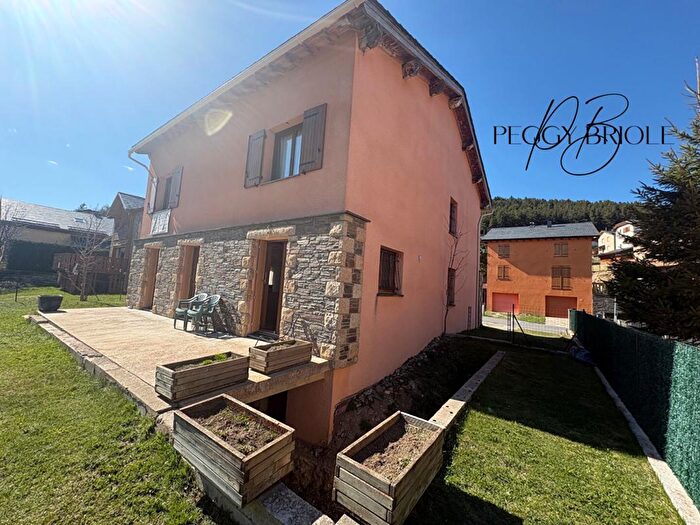 Maison à vendre - Formiguères - 6 pièces - 4 chambres