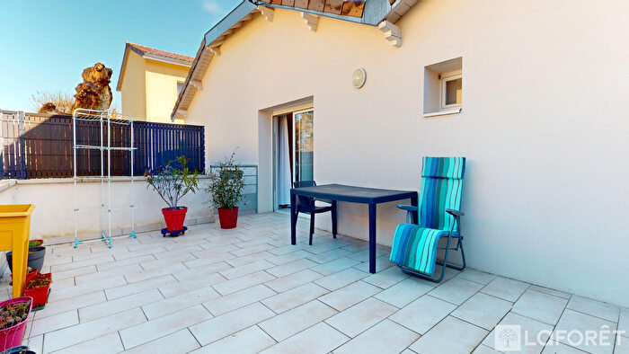 Appartement à vendre - Villié-Morgon - 3 pièces - 2 chambres