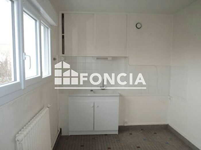 Appartement à louer - Souche, Niort - 3 pièces - 2 chambres