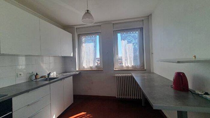 Marceau, République, Courbevoie - Appartement 4 pièces à louer