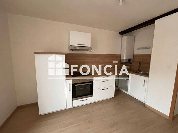 Appartement à louer - Moulinet Nord, Charleville-Mézières - 3 pièces - 2 chambres