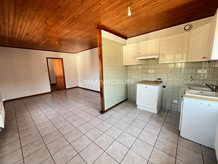 Appartement 4 pièces à Docelles, à louer