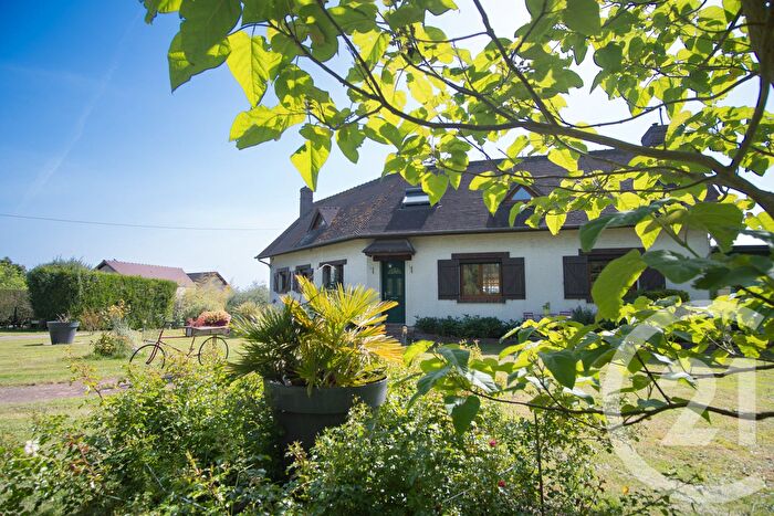 Maison 6 pièces à vendre à Saint-Pierre-de-Bailleul