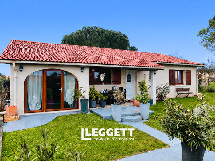 Maison à vendre - Baignes-Sainte-Radegonde - 7 pièces - 3 chambres