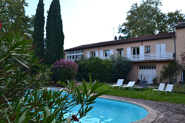 Maison à vendre - Renneville - 15 pièces - 7 chambres