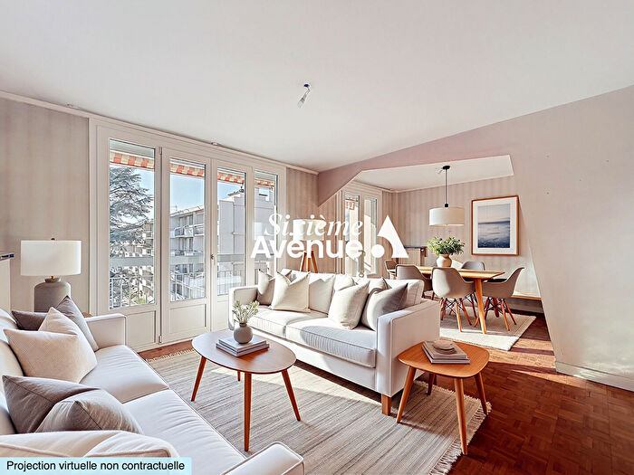 Appartement à vendre - Décines-Charpieu, Charpieu - 4 pièces - 2 chambres