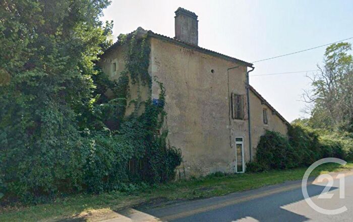 Maison à vendre - Les Alleuds - 8 pièces - 3 chambres