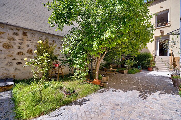 Maison 13 pièces à Paris 13ème, Butte-aux-Cailles, à vendre