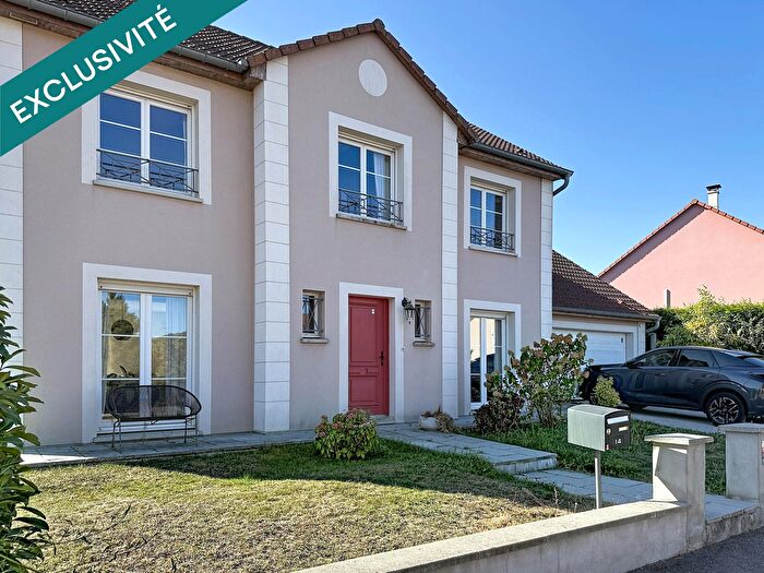 Volmerange-lès-Boulay : Maison 6 pièces à vendre