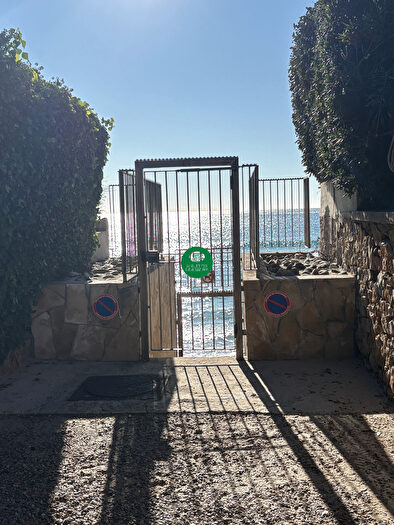 Appartement à vendre - La Seyne-sur-Mer, Sud - 2 pièces - 1 chambre