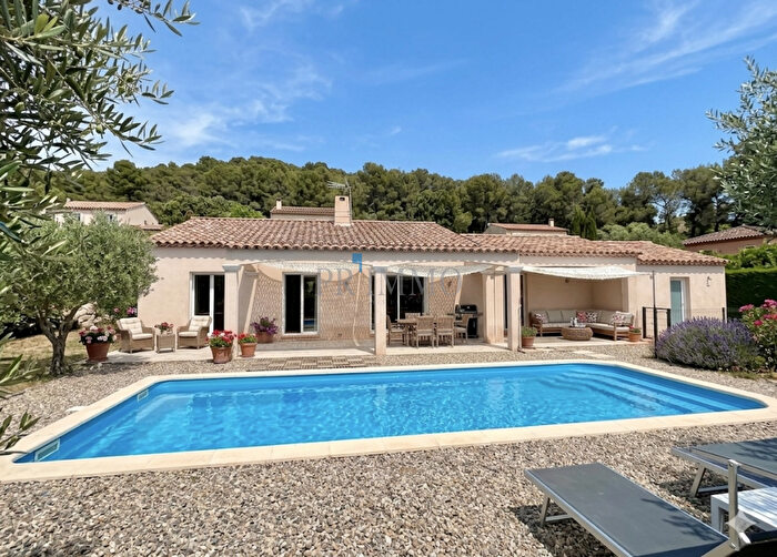 Maison 5 pièces à Salernes, à vendre