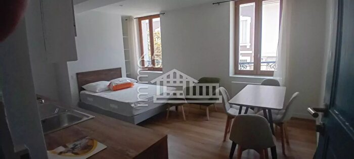 Appartement 1 pièce à Tarbes, Centre-ville, à louer