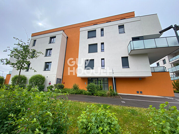 Appartement à vendre - Cernay - 4 pièces - 2 chambres