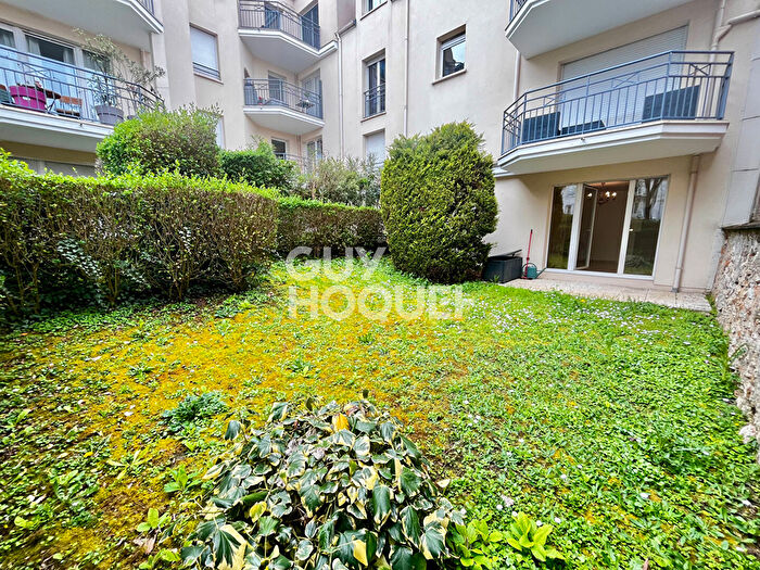 Appartement à louer - Longjumeau, Centre-ville, Mairie - 2 pièces - 1 chambre