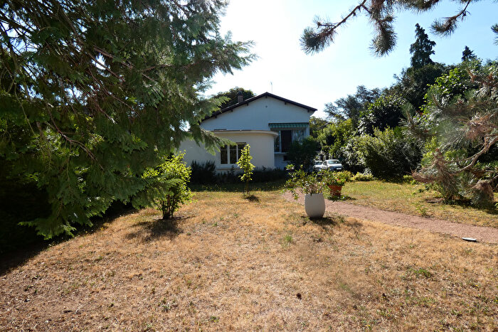 Maison 6 pièces à vendre - Néris-les-Bains