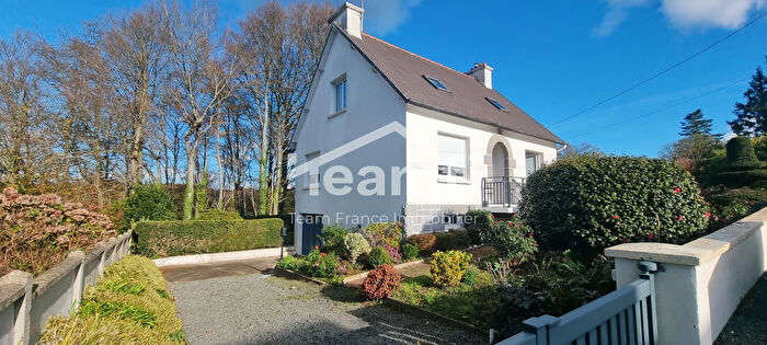 Maison à vendre - Le Vieux-Marché - 5 pièces - 3 chambres