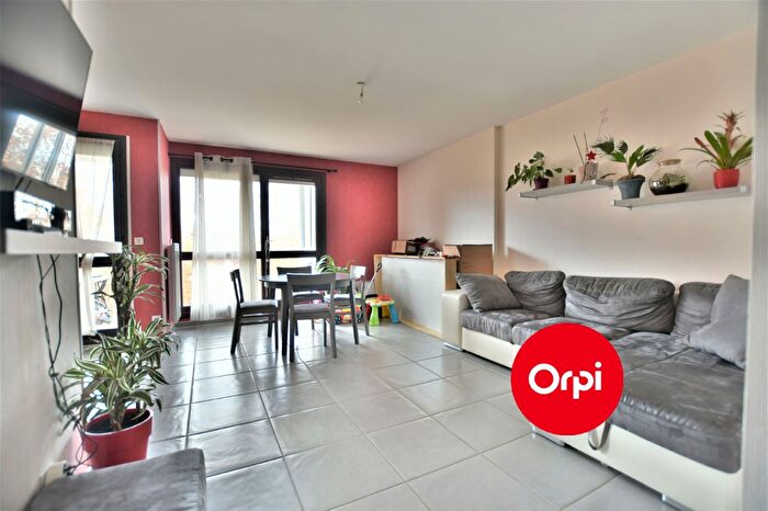 Appartement 4 pièces à louer - Saint-Priest, Bel-Air