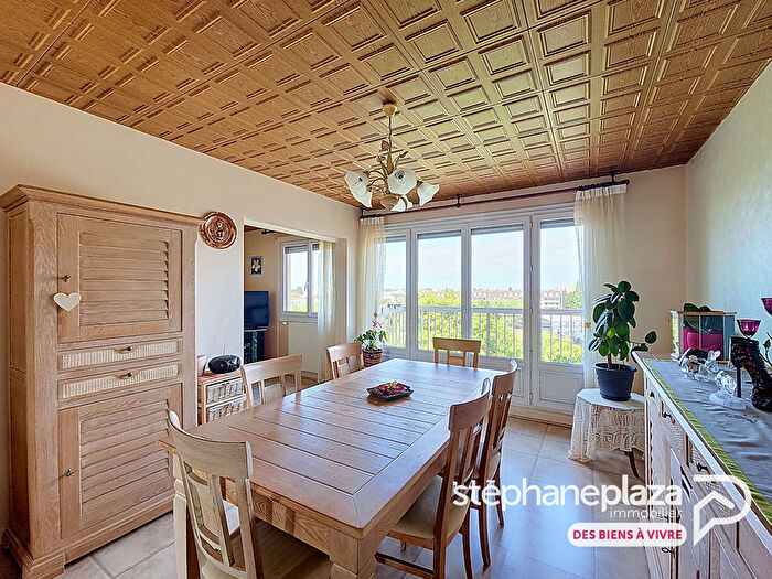 Appartement 5 pièces à Bourg-en-Bresse, Centre, Brou, Baudières, à vendre