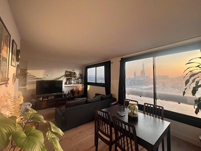 Appartement à vendre - Rouen, Vieux Marché, Cathédrale - 2 pièces - 1 chambre