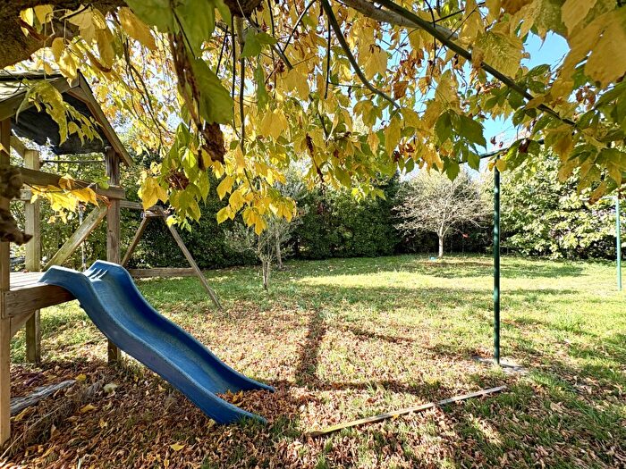 Maison à vendre - Villevêque - 6 pièces - 4 chambres