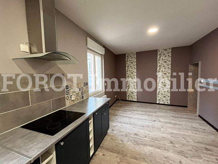 Appartement à louer - Lamastre - 2 pièces - 1 chambre