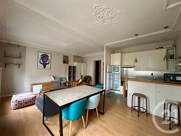 Appartement à louer - Paris e , Montparnasse, Raspail - 2 pièces - 1 chambre