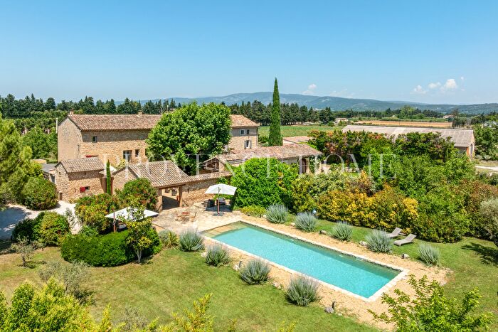 Maison 8 pièces à vendre à Robion