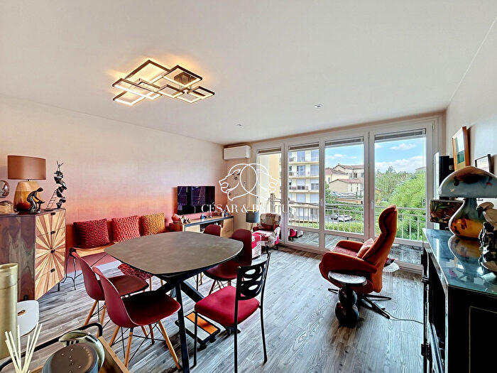 Villefranche-sur-Saône, Centre-ville : Appartement 3 pièces à vendre