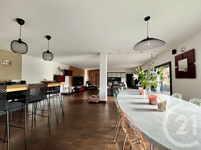 Appartement à vendre - Valence, Valensolles - 5 pièces - 3 chambres