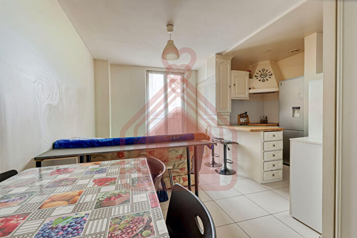 Appartement à vendre - Ivry-sur-Seine, Louis Bertrand, Mirabeau, Semard - 2 pièces - 1 chambre